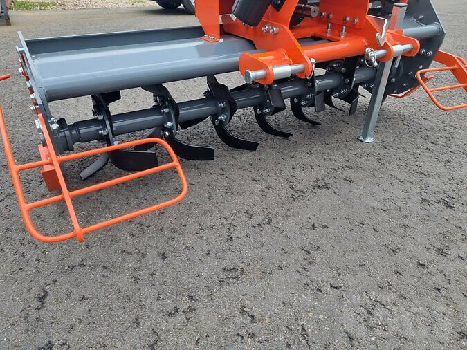 MULLAFREES VÄIKETRAKTORITELE, müük, kuulutus 82326716 - Kuldne Börs