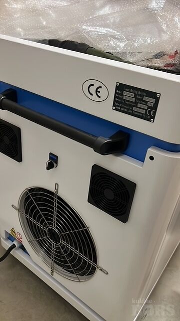 KÄESHOITAV 3-ÜHES LASERKEEVITUS-PUHASTUS-LÕIKUSMASIN, müük, kuulutus ...