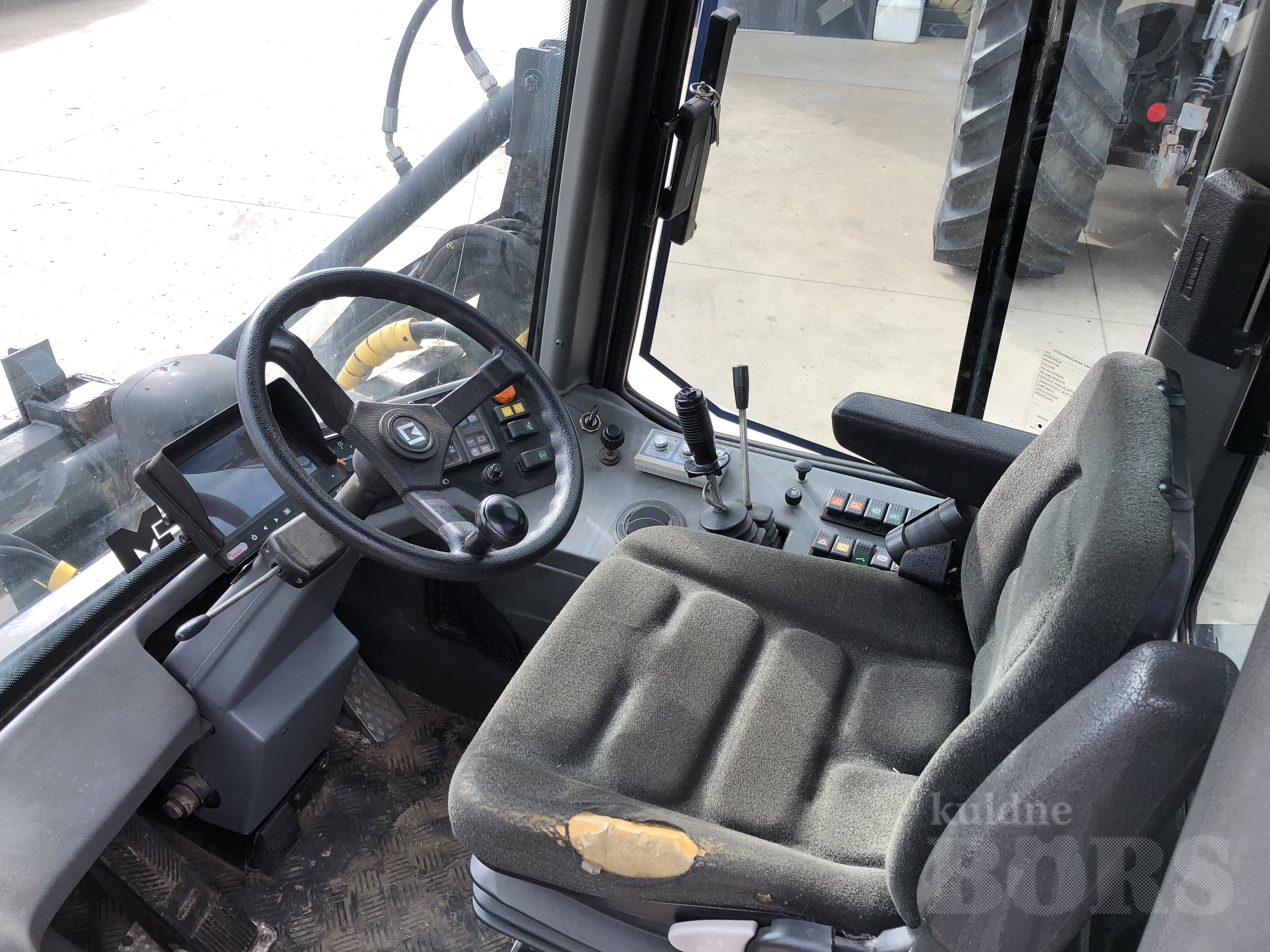 LM-TRACK, müük, kuulutus 94154138 - Kuldne Börs